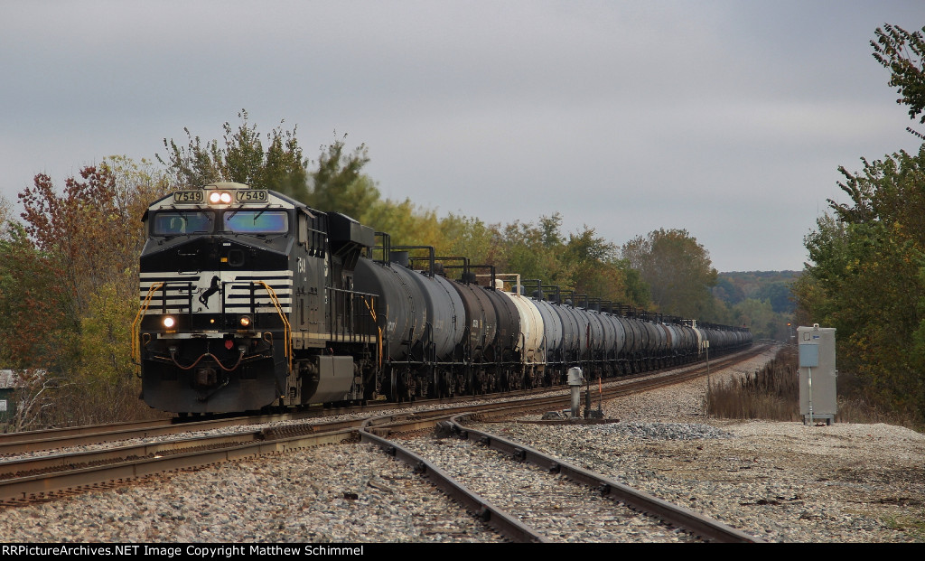 Solo NS Unit Tank Train